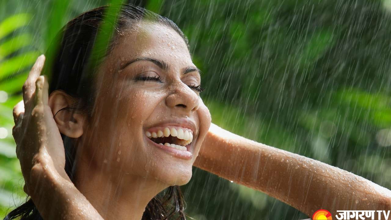 Monsoon Skincare Routine: Common Skincare Tips to Keep Your Skin ... Monsoon Skincare Routine: Common Skincare Tips to Keep Your Skin ...