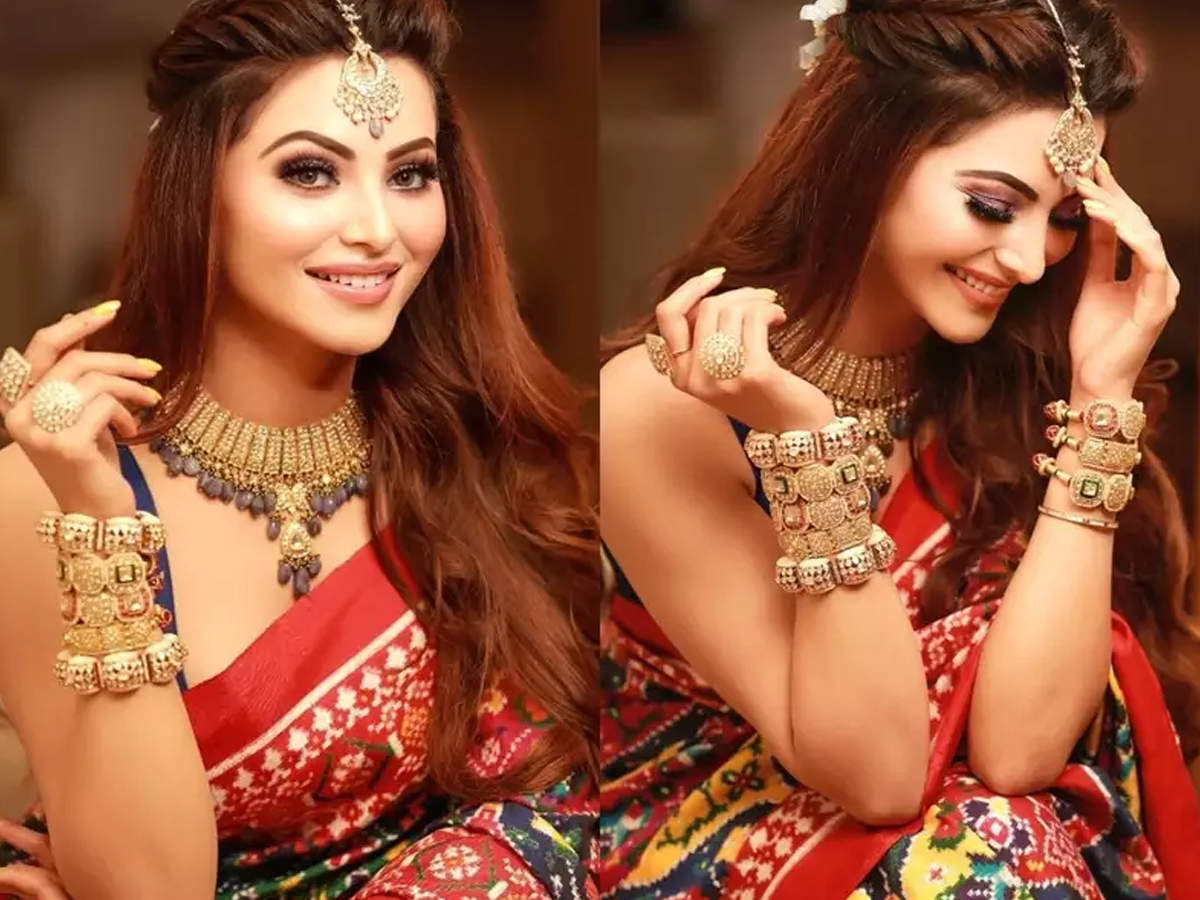 IN PICS Urvashi Rautela Bollywood Actress A Saree Worth Rs 58 Lakhs in-pics-urvashi-rautela-bollywood-actress-a-saree-worth-rs-58-lakhs